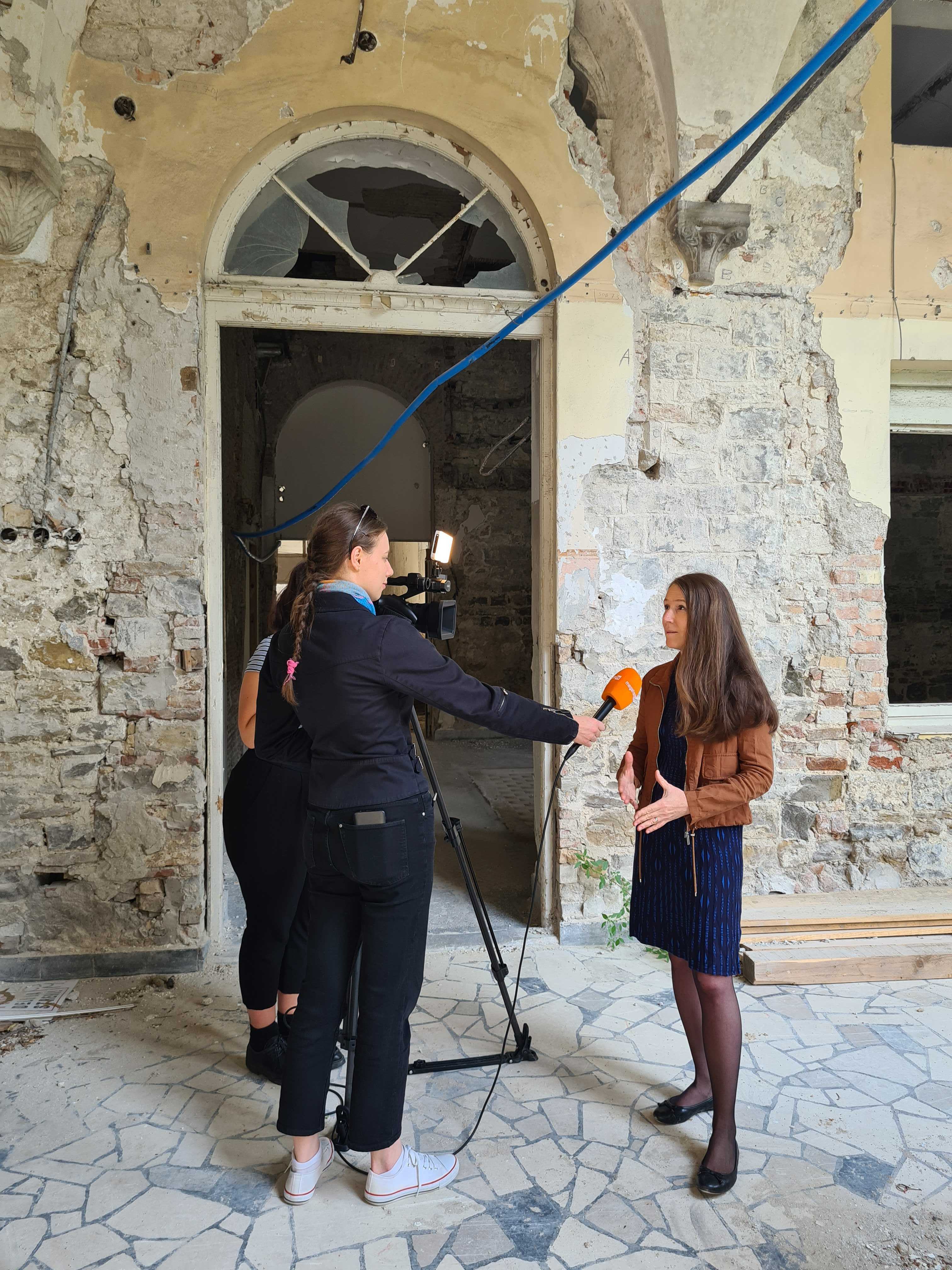 Eva Prelovšek Niemelä about the Servite Monastery - InnoRenew CoE ...