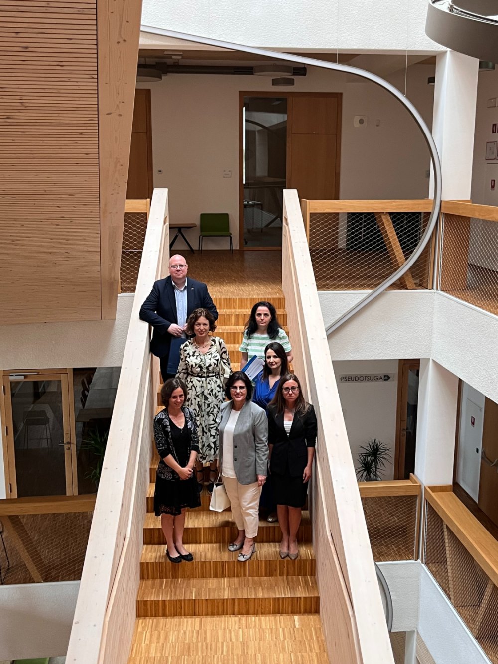 UNIVERSITY OF PRIMORSKA AND THE INNORENEW COE WELCOME THE FIRST LADY OF ...